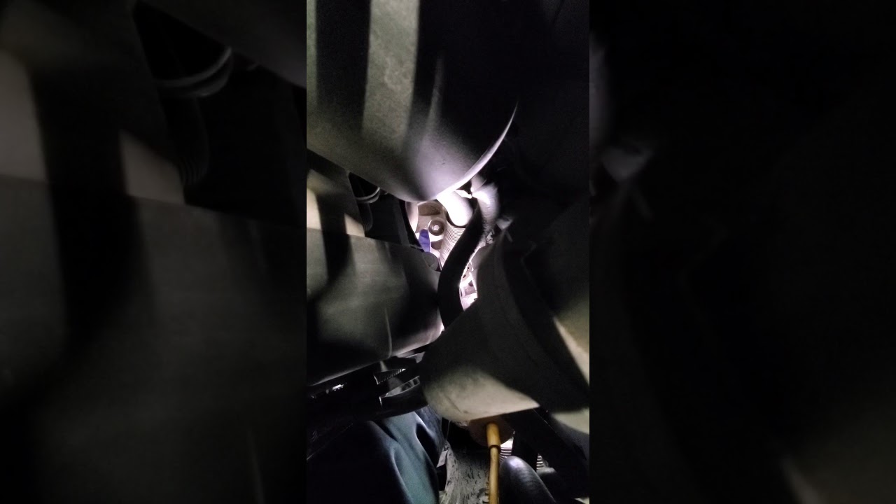 2004 745i bmw alternator bracket gasket replacement - YouTube