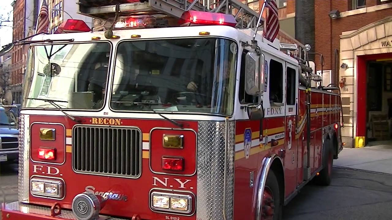FDNY - Ladder 3 - Returns From Box 0586 - 2/6/12 - YouTube