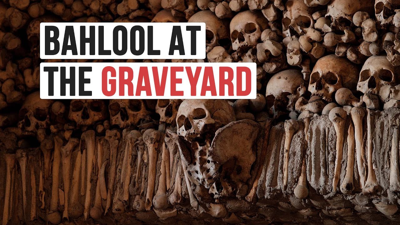 BAHLOOL AT THE GRAVEYARD | Beautiful Islamic Story - YouTube