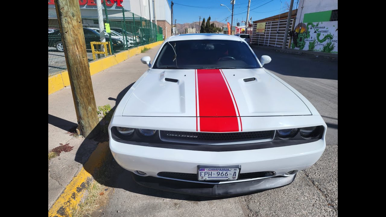 Dodge Challenger 2013 Red Line - YouTube