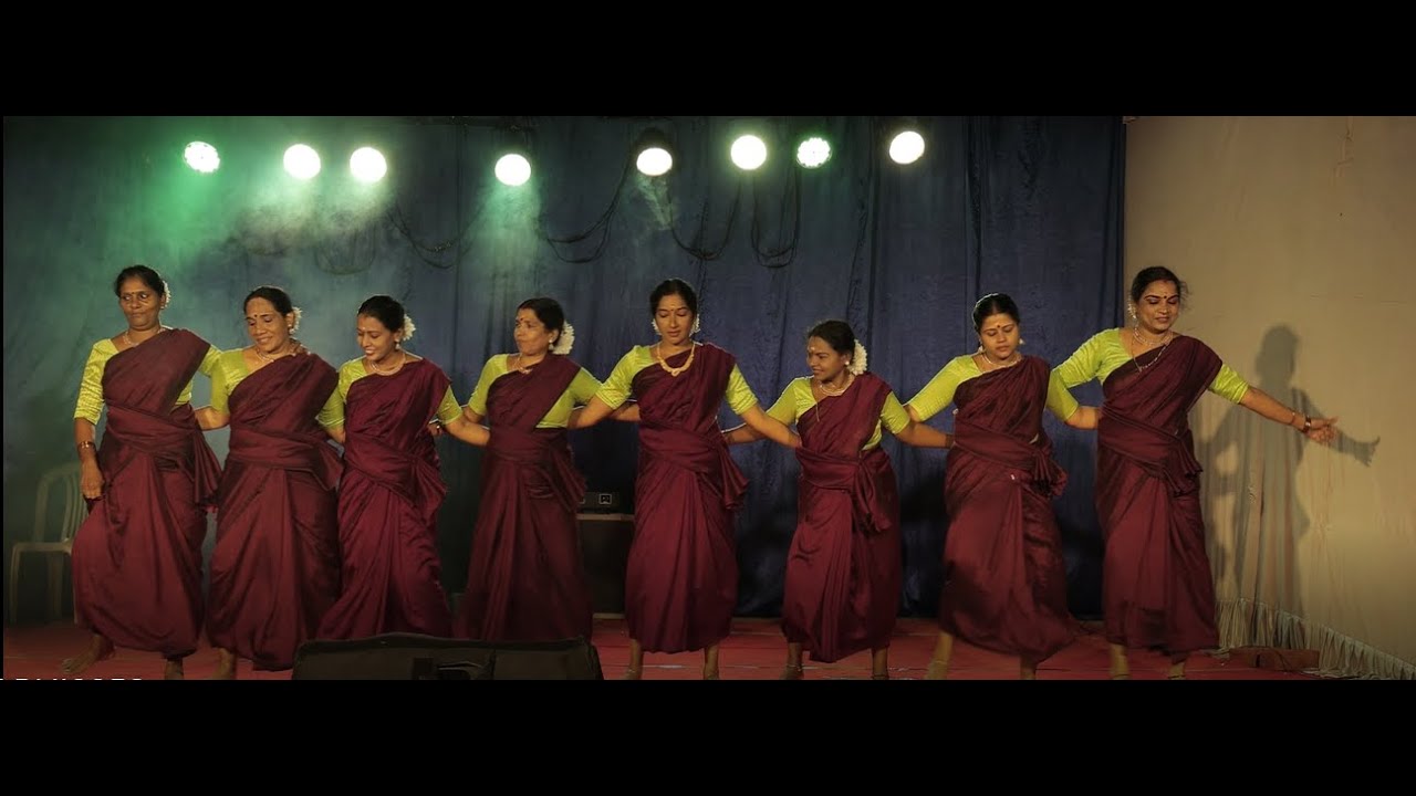 Naadan paatu dance performance by team swasthika - YouTube