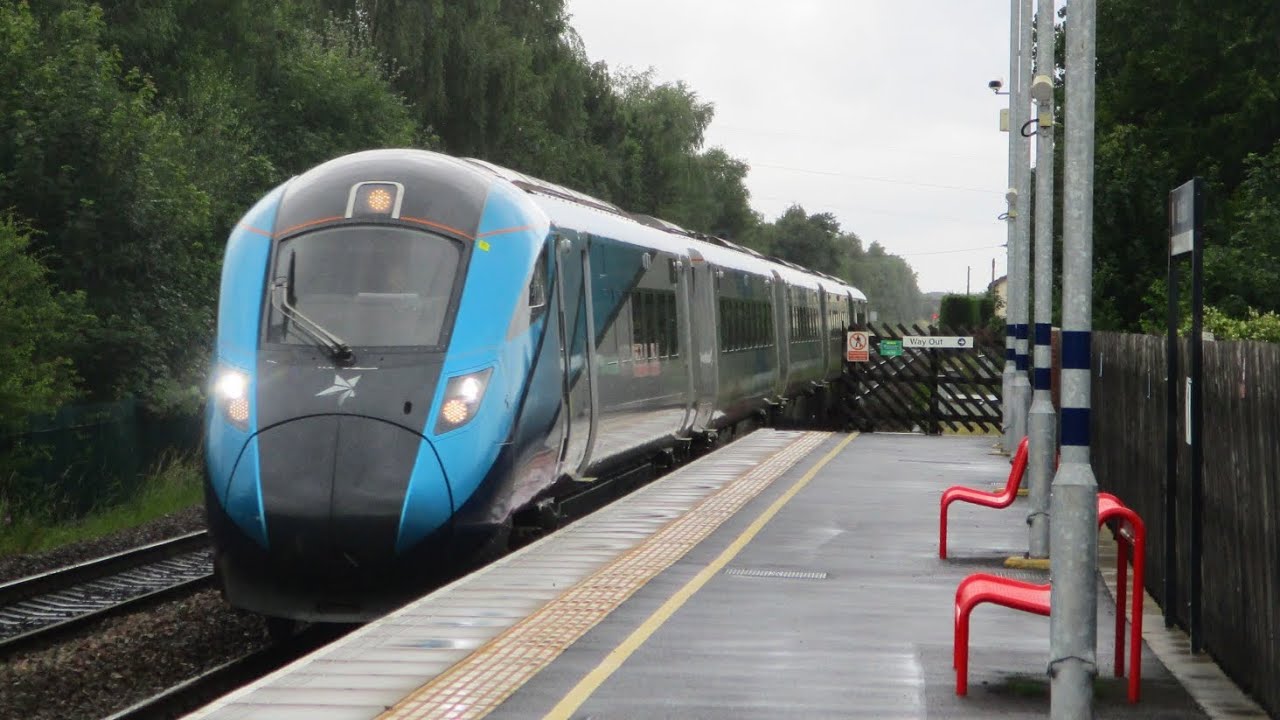 Train's at Micklefield 3/7/23 - YouTube