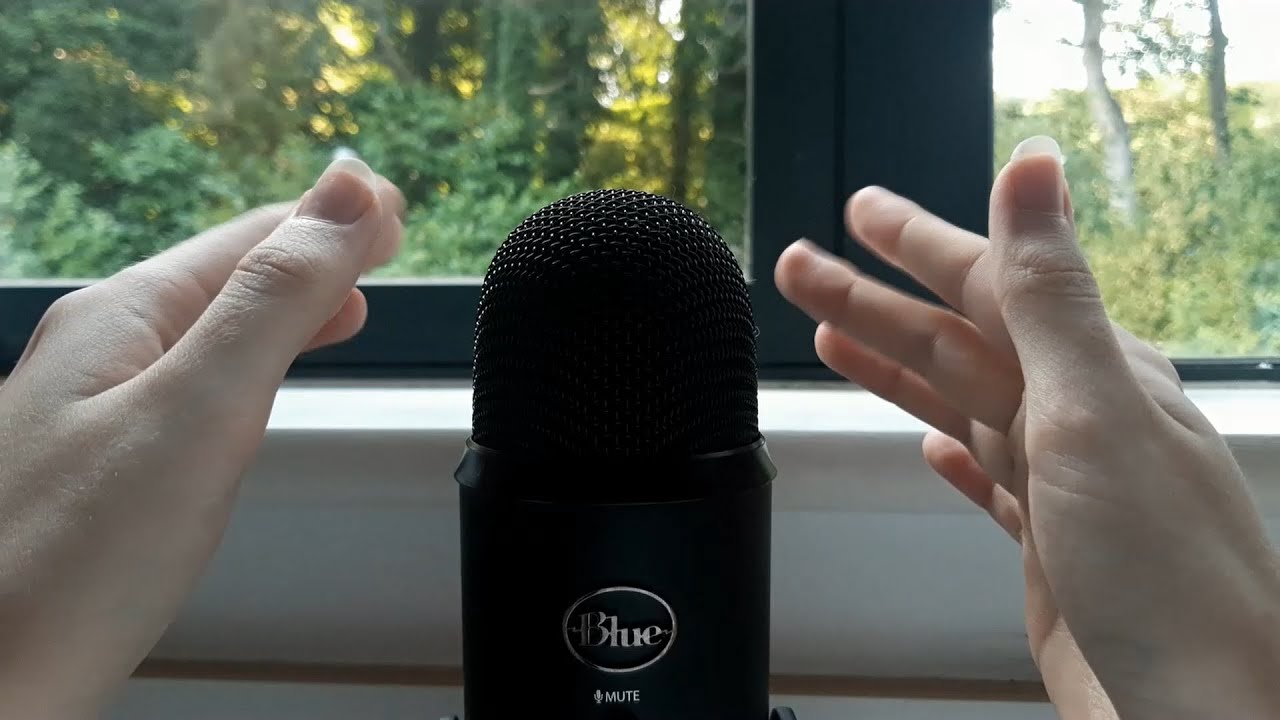 ASMR hand sounds - fast finger fluttering | Somni ASMR - YouTube