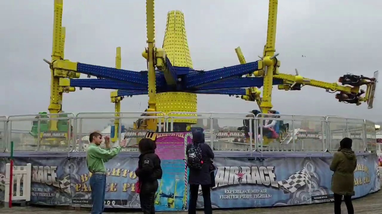 Air Race Brighton Palace Pier Funfair Fighter Aircraft simulator Ride ...