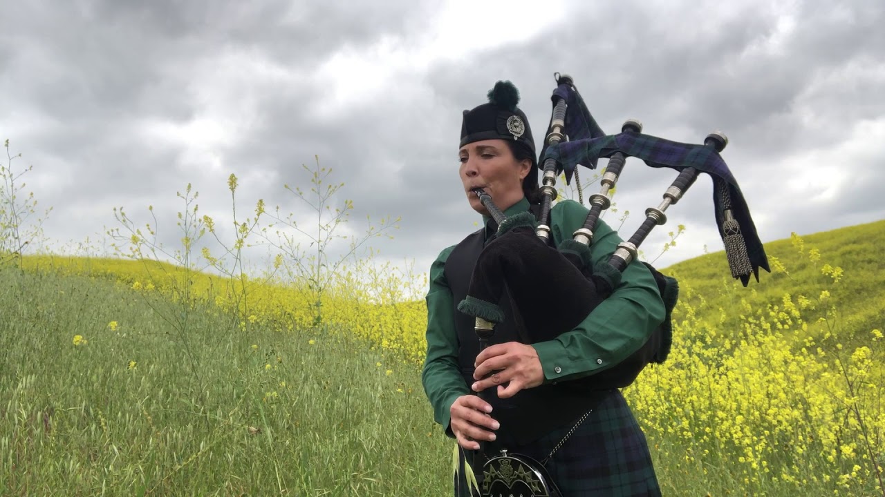 Sgt. Mackenzie: Bagpipe #SlowAirSunday - YouTube