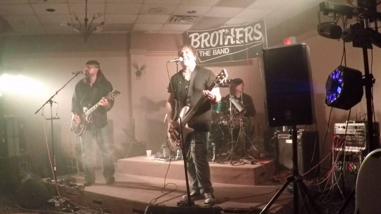 Cinnamon girl, Robbie Litt ( brothers the band ) - YouTube