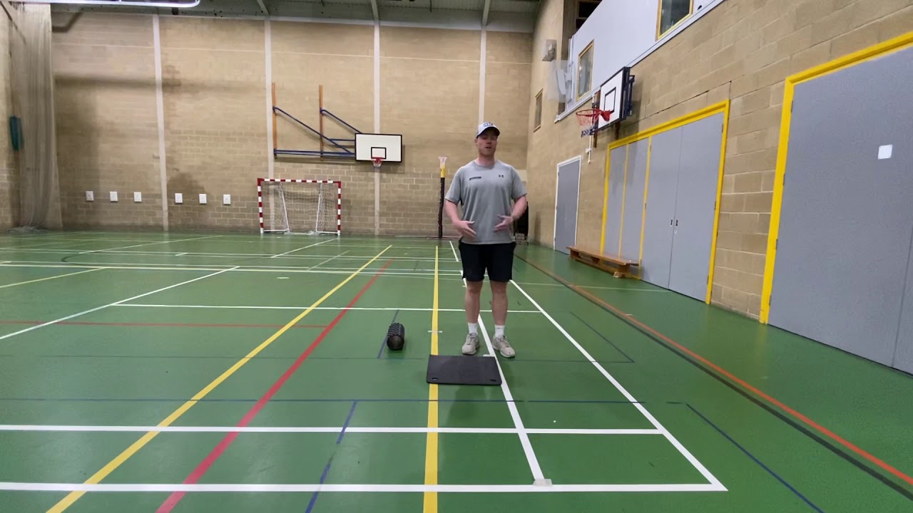 Kneeling hand walkouts/ foam roller walkouts - YouTube