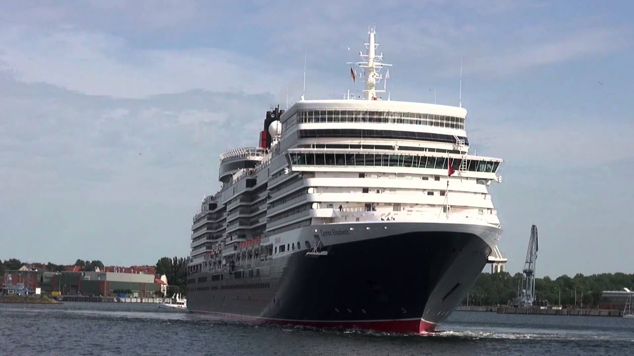 Kreuzfahrer MS "Queen Elizabeth" in Kiel am 11. Juli 2015 - YouTube