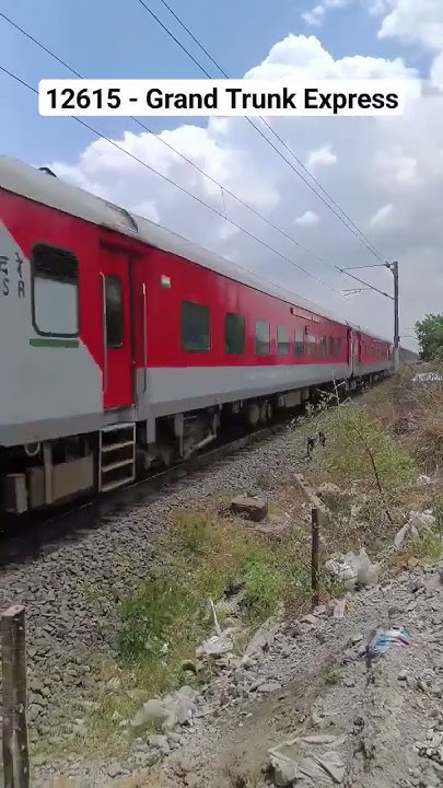 12615 grand trunk express travelling #traveller - YouTube