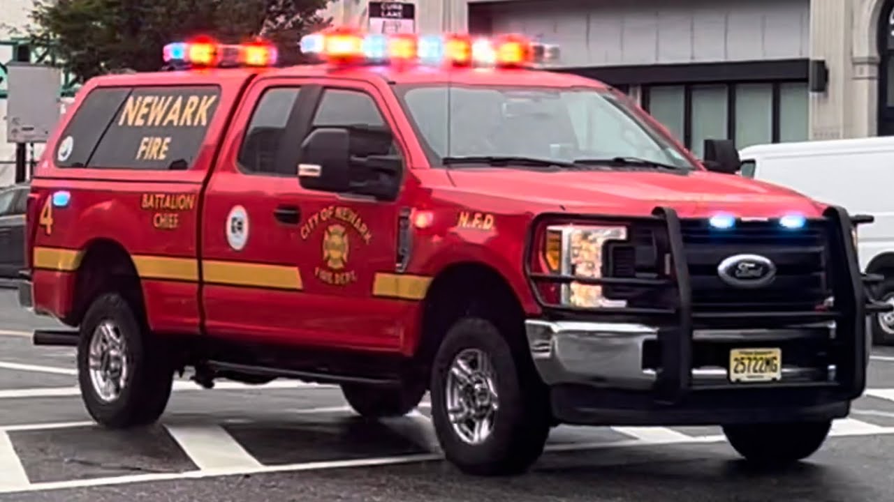 Newark FD Battalion 4 Responding 9-29-23 - YouTube