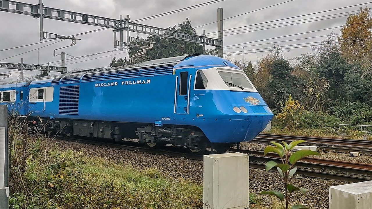 LSL BLUE PULLMAN HST 43046 & 43055 working Crewe H.S. to Eastleigh 11 ...