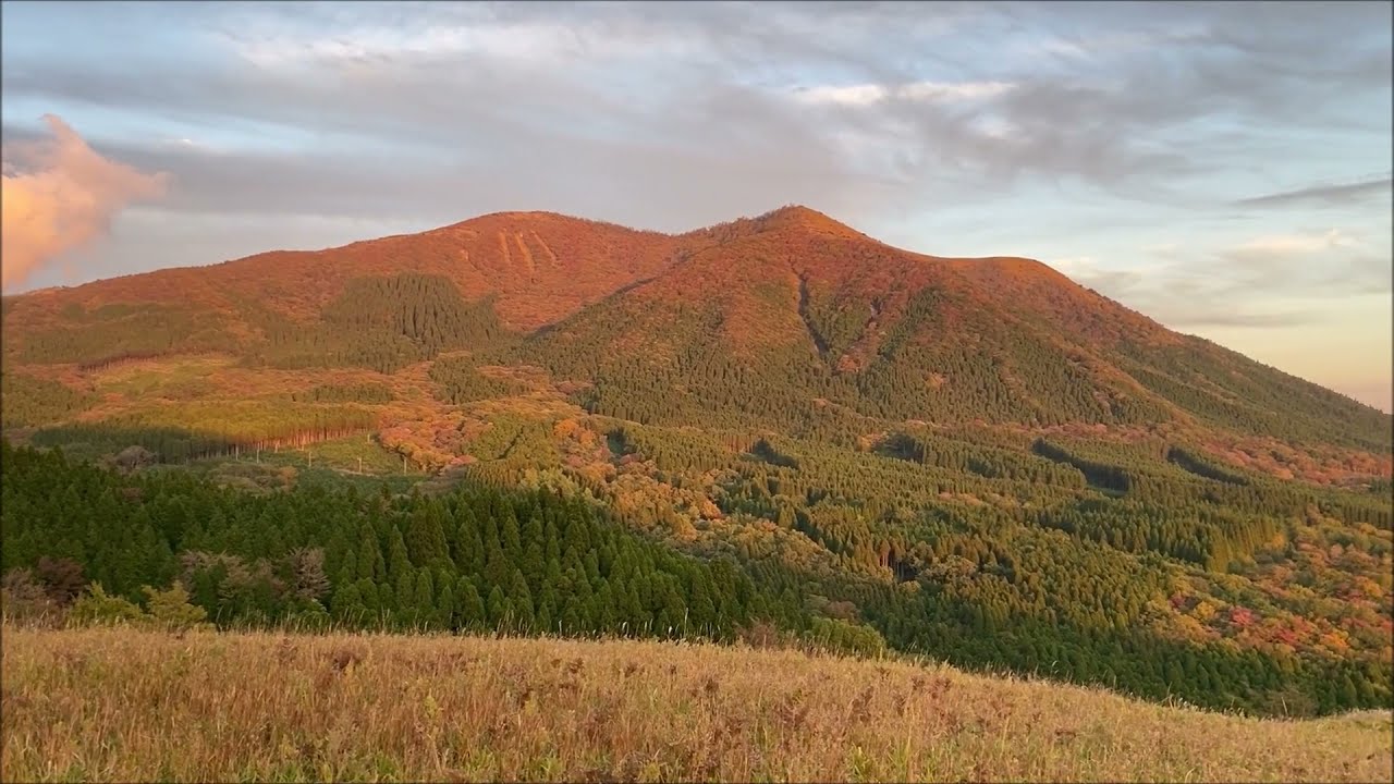 Mt. Kuju Dusk and Stars - YouTube