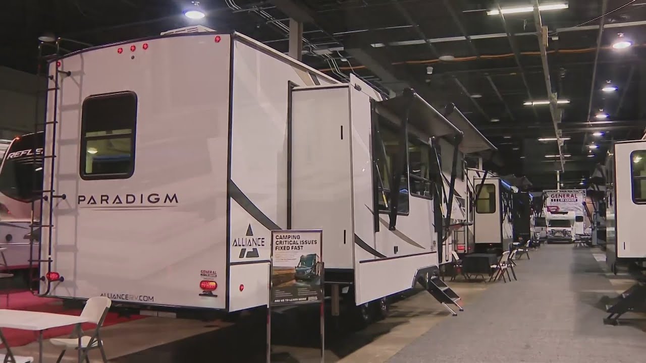 Take an inside look at the Chicago RV and Camping Show - YouTube