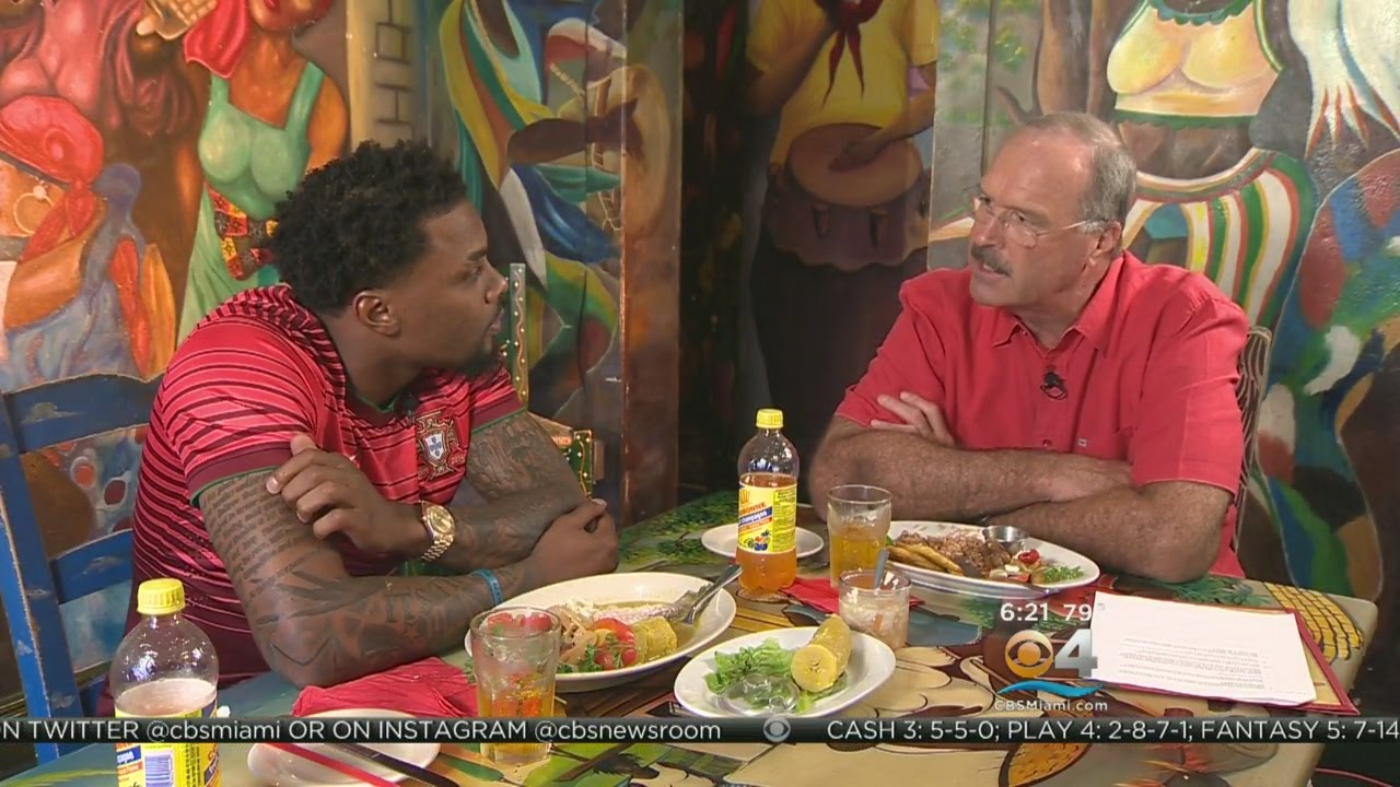 Fins On 4 Player Profile: Louis Delmas - YouTube