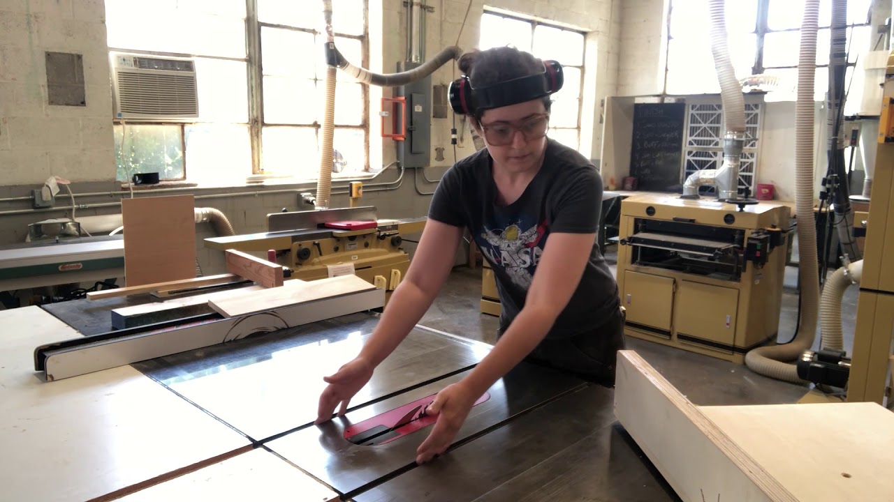 Table saw pt. 1 - General safety and use - YouTube