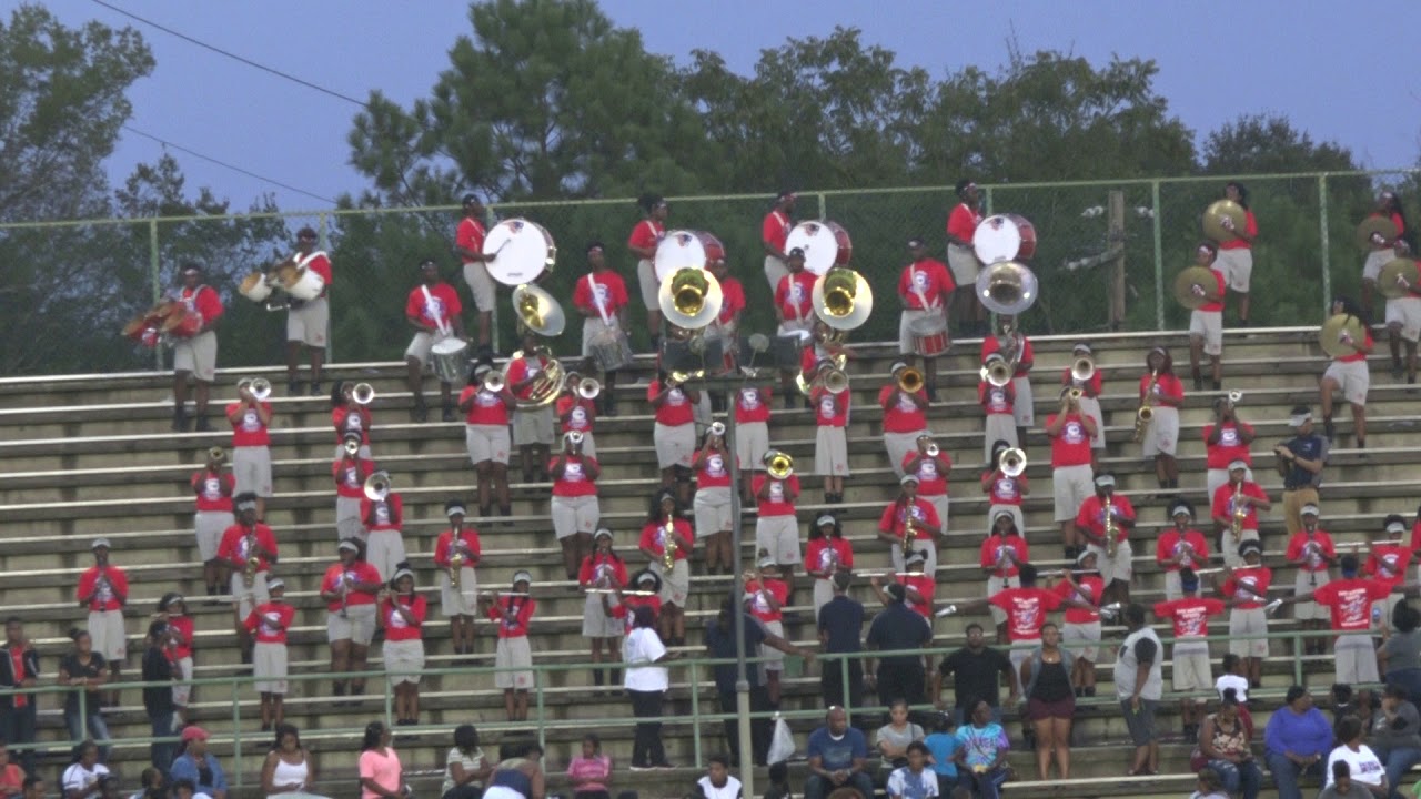 SWHS Marching Patriots Band 2017- Golden Time of Day Fanfare - YouTube