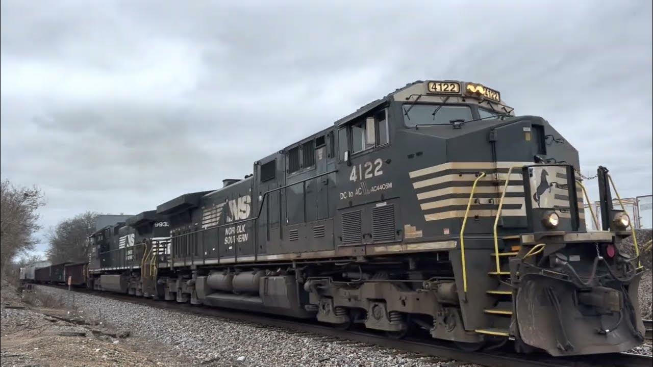 NS AC44C6M 4122 w/ Great P5A Leads Manifest 126-15 on 2/15/23 - YouTube