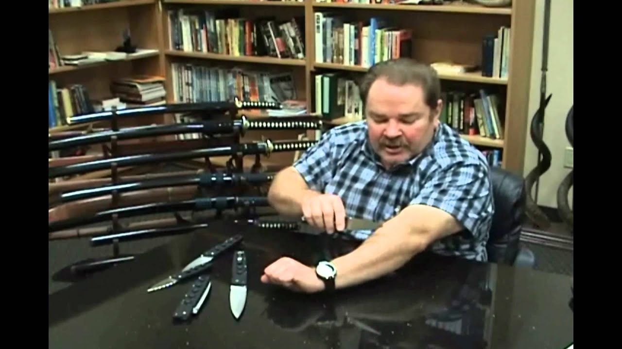 Cold Steel Knives - The Hold Out Series - YouTube