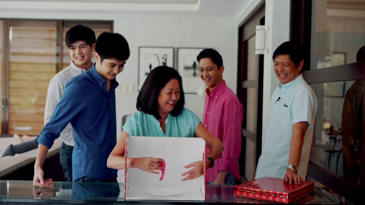 BBM VLOG #42: What's In The Box -- family edition | Bongbong Marcos ...