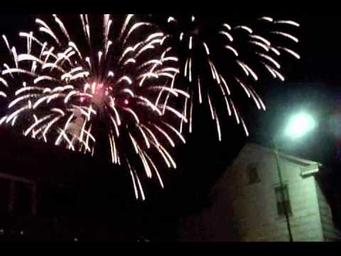 Dillsburg Pickle Drop New Year's Eve 2010. Ringing in the new year 2011 ...