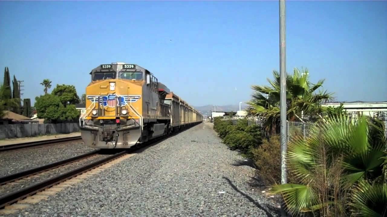 Union Pacific Rock Train in Montebello, Ca - 5/11/11 - YouTube