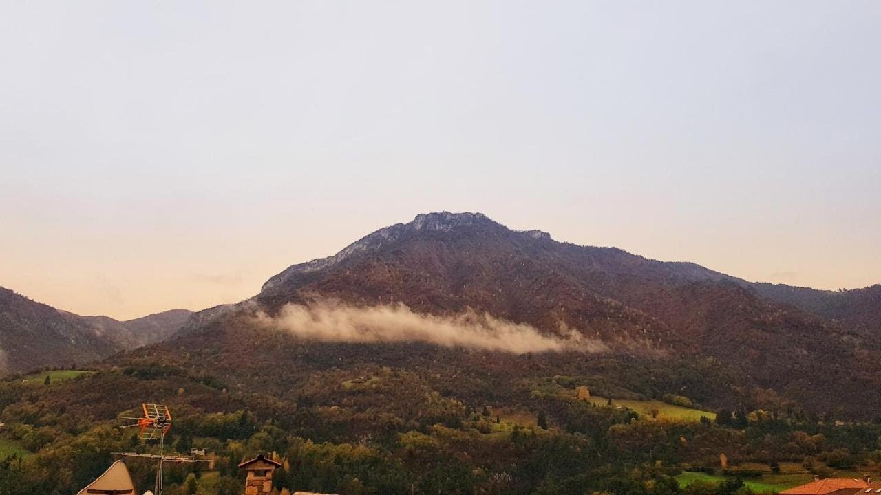 Aria Fresca, Sovere, Italy - YouTube