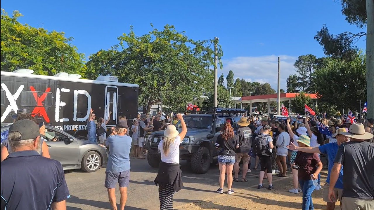 Amazing Greetings for camp freedom arrivals! Convoy to Canberra 2022 ...