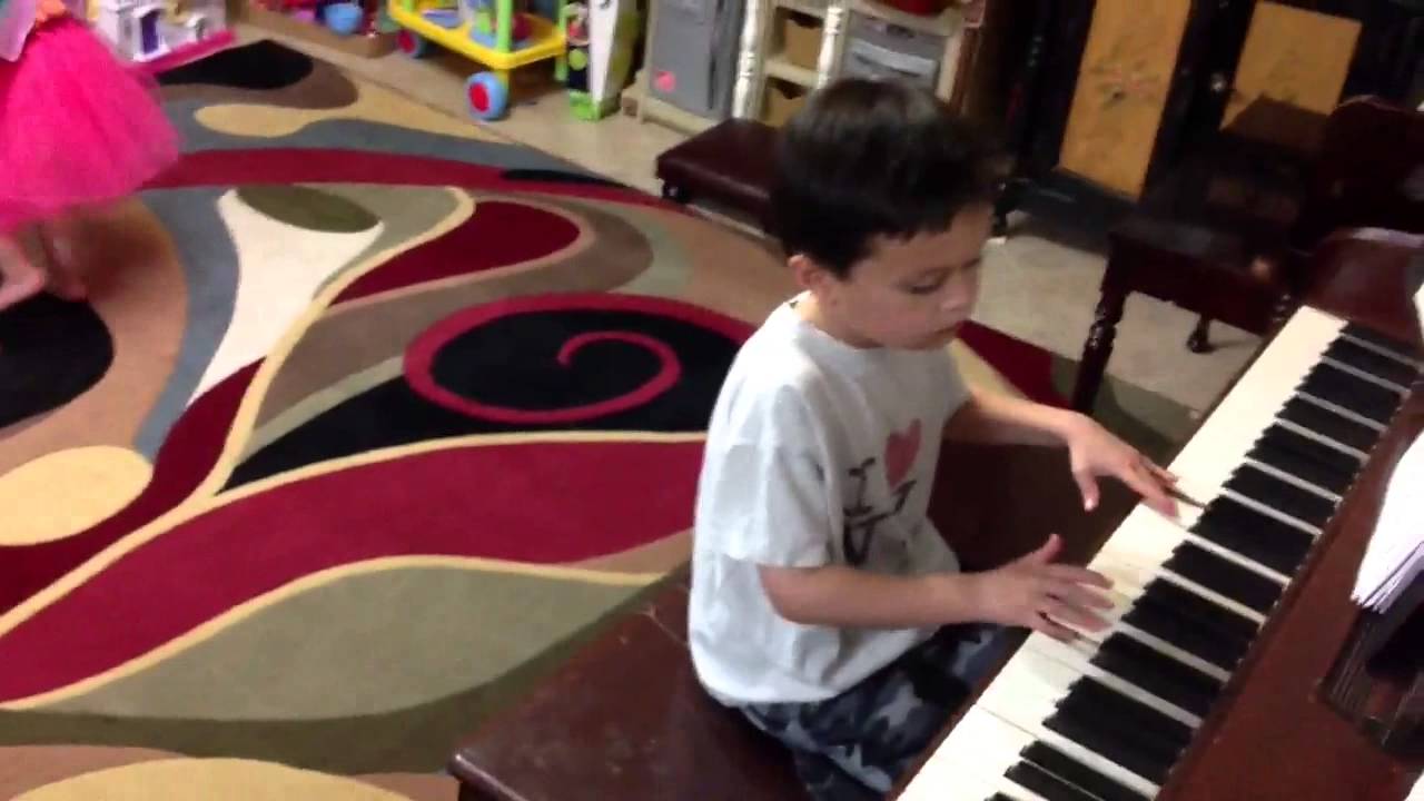 Wesley Hale Playing "Valentine" for Mamu Juliet Corla 2-14-13 - YouTube