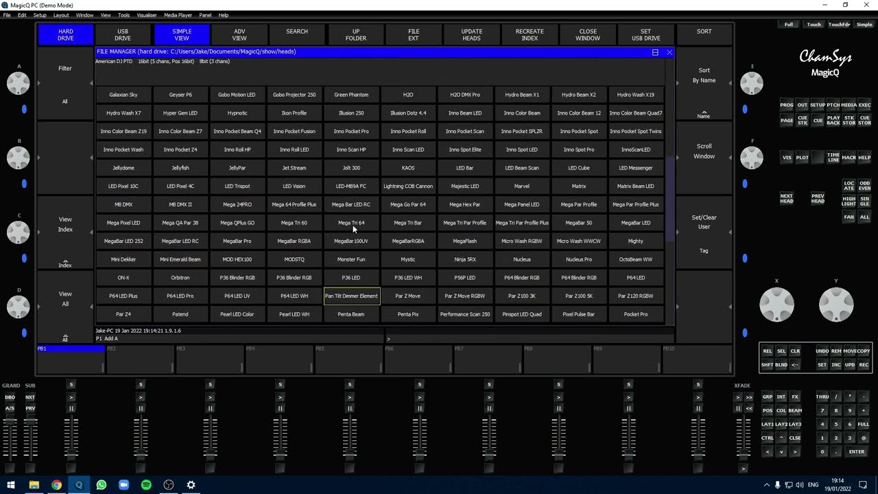 MagicQ - How to patch a DMX light - YouTube