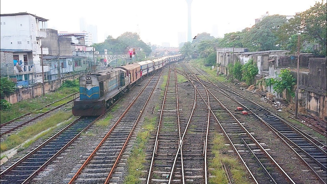 class m4 diesel locomotive hauling puttalam express train | alco mx620 ...