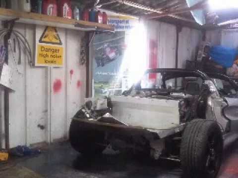 Lotus Elise rear clam removal - YouTube