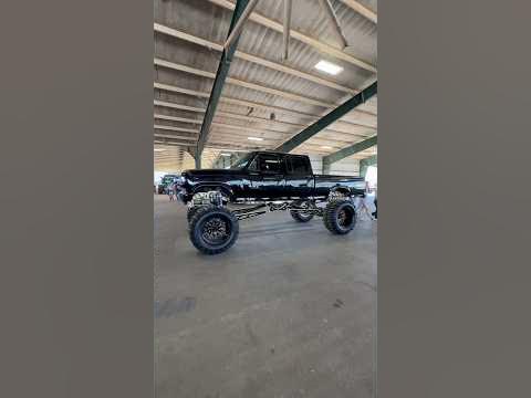 Full Video 👆1986 Ford F350 Turbo Diesel Crew Cab with Plan B Fab lift on 28x16 & 44 inch Boggers ...