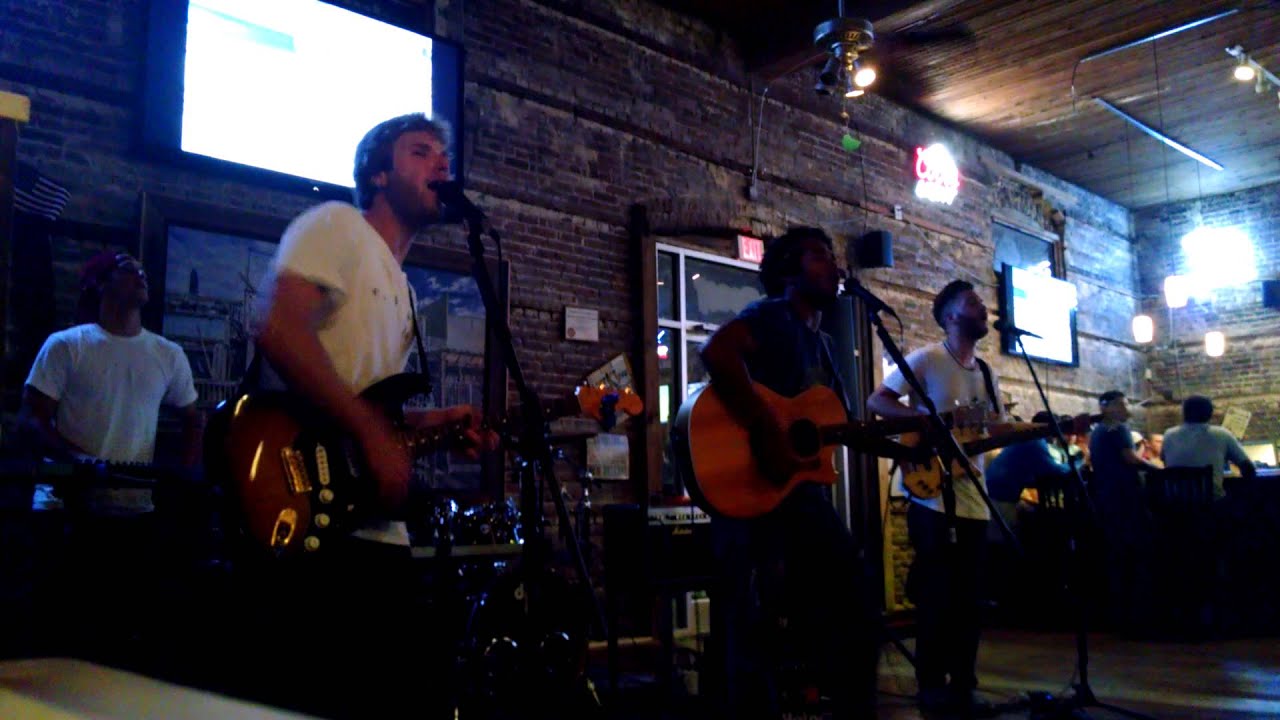 Karma Darwin at Buzz's Roost in Georgetown, SC - YouTube