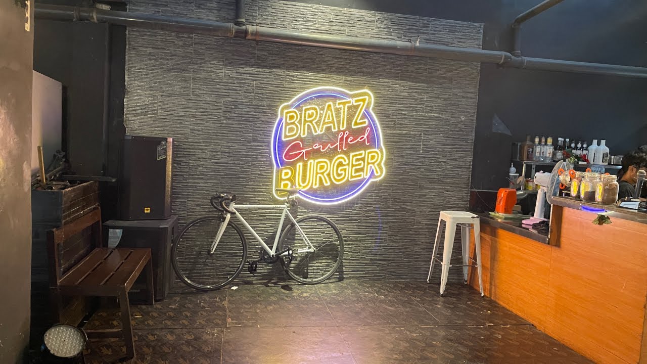 Bratz Grilled Burger Experienced - YouTube