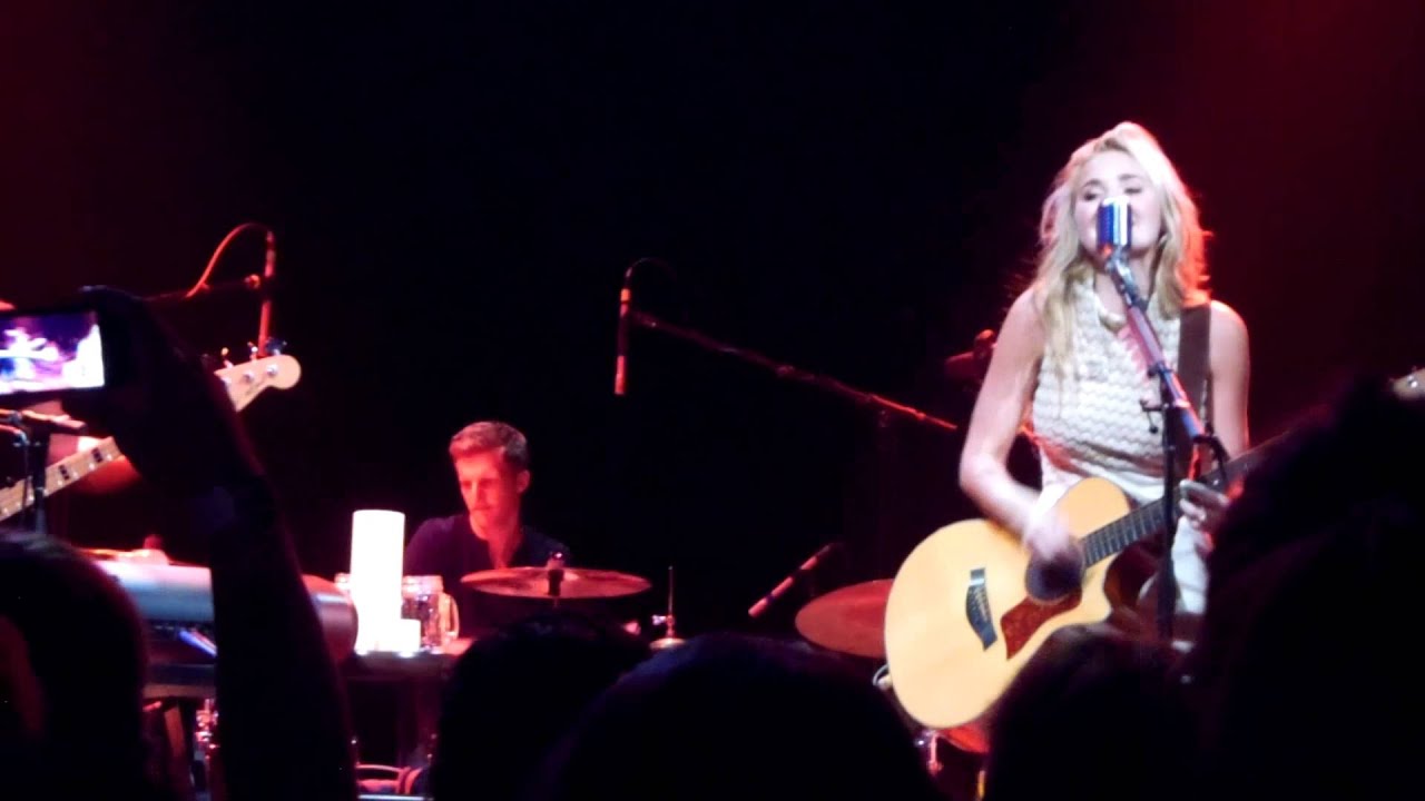 78Violet: Aly and AJ Perform 8 Hours New York City - YouTube