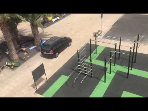 Coches transitando por el Charco - YouTube