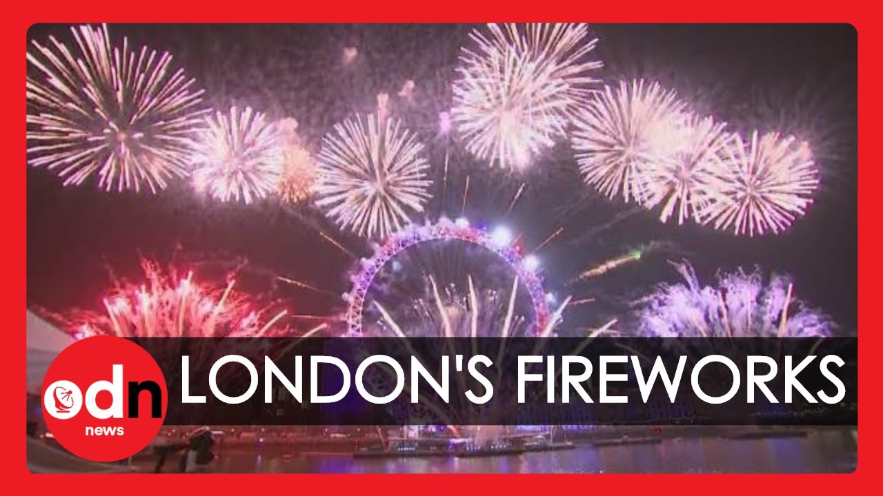 Spectacular Fireworks Mark the Start of London’s 2020 - YouTube