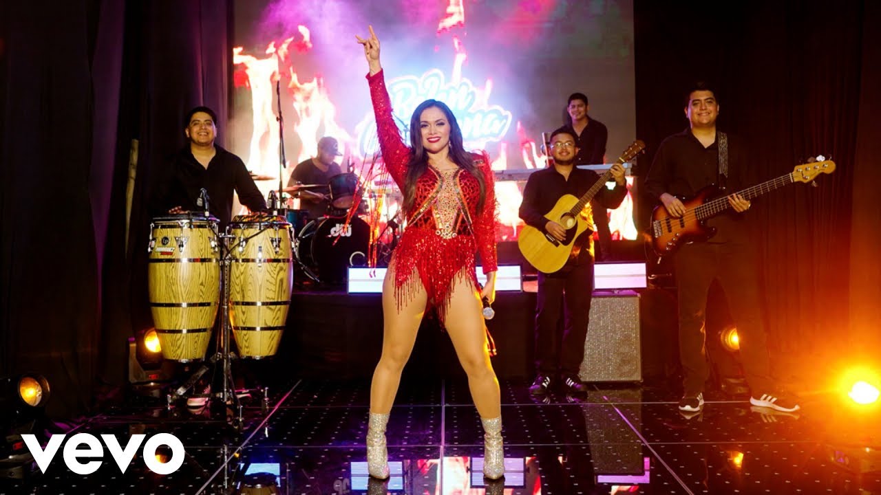 Belen Castorena - Te Felicito - YouTube