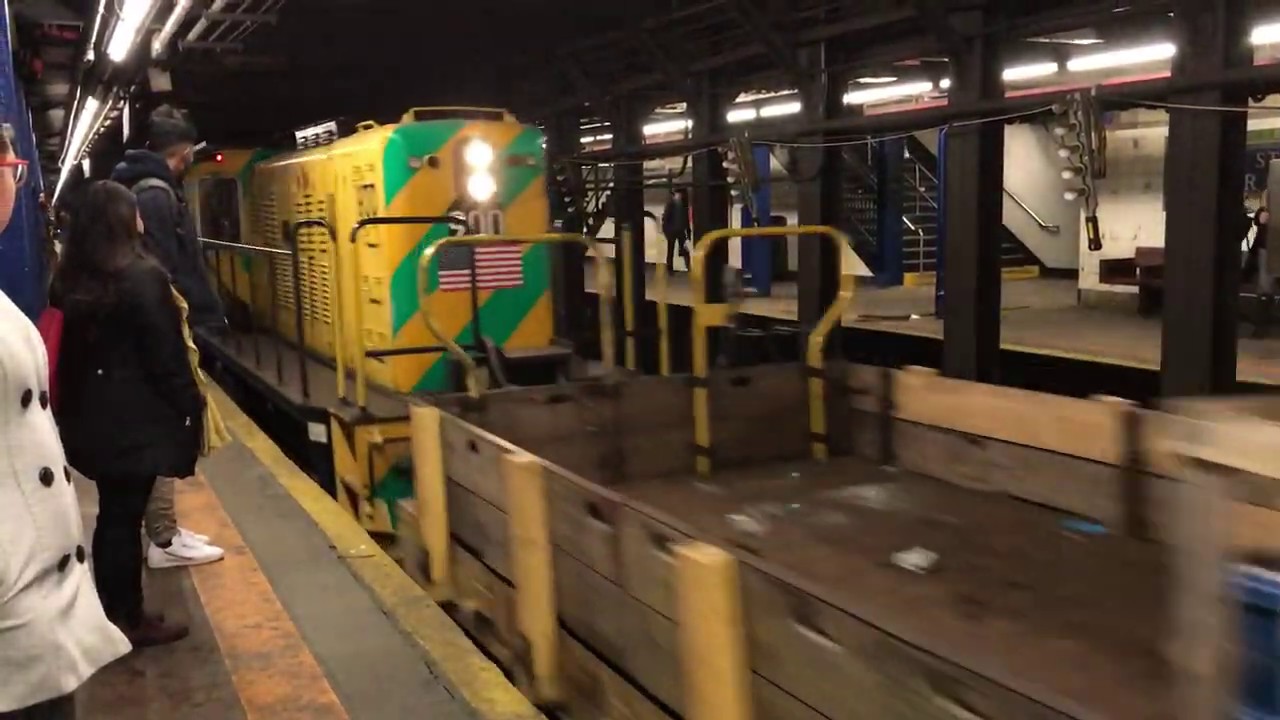 MTA Subway Diesel Work Train @ 68th St - Hunter College HD - YouTube