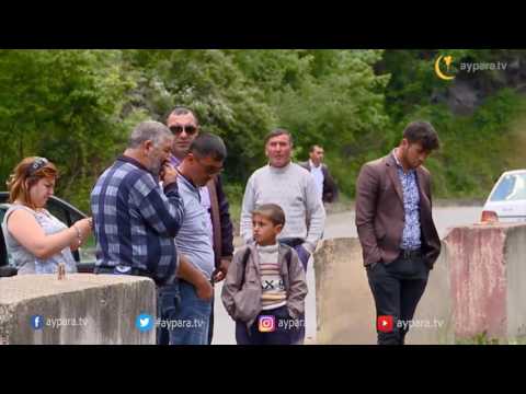 Daskesende masin dereye asıb