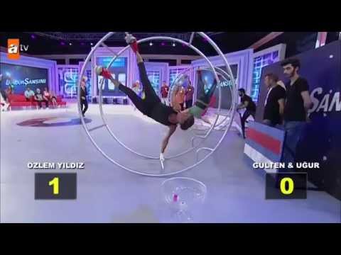 Özlem Yıldız'dan muhteşem performans - atv