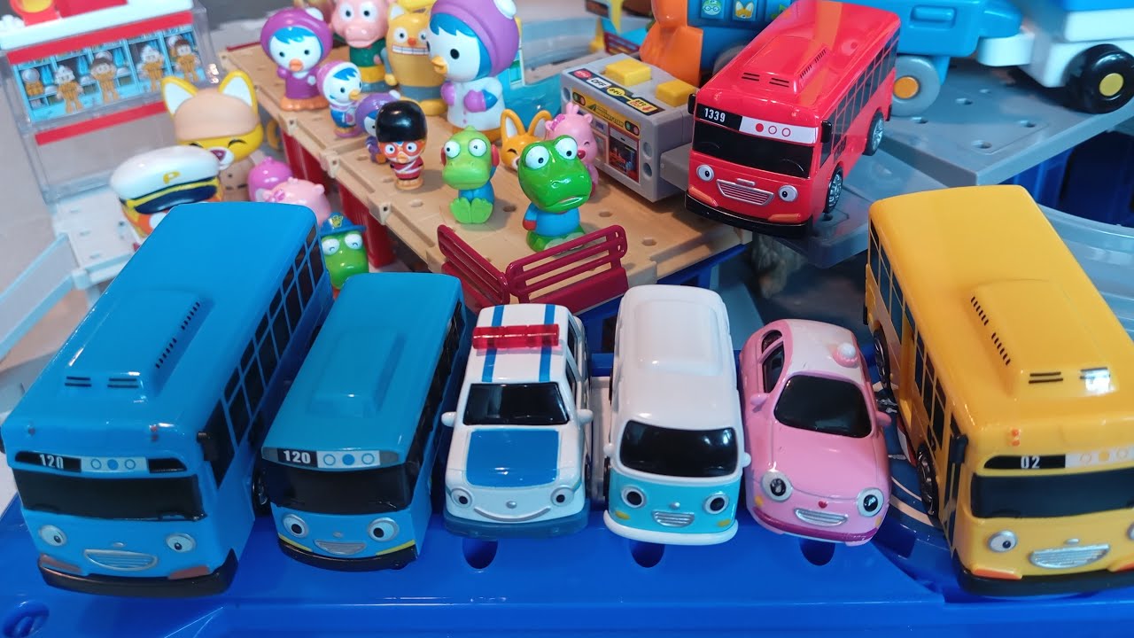 BRIA HK is livePLAYING ️Cutie lil toys|ASMR🚗🚍🐧🐥 - YouTube