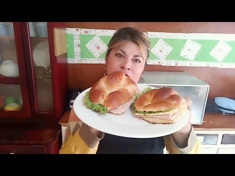 Cómo preparar Cuernitos rellenos fácil y rápido - YouTube