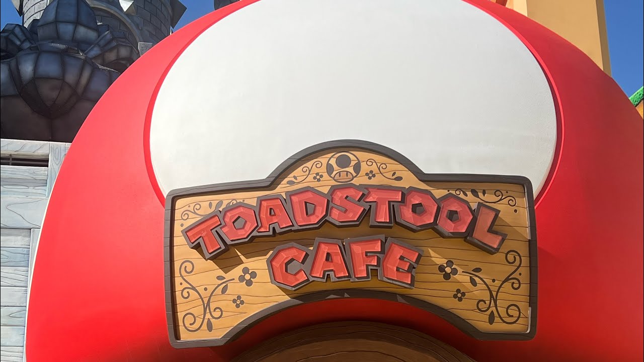 Toadstool Cafe Soft Open Food Review | Universal Studios Hollywood ...