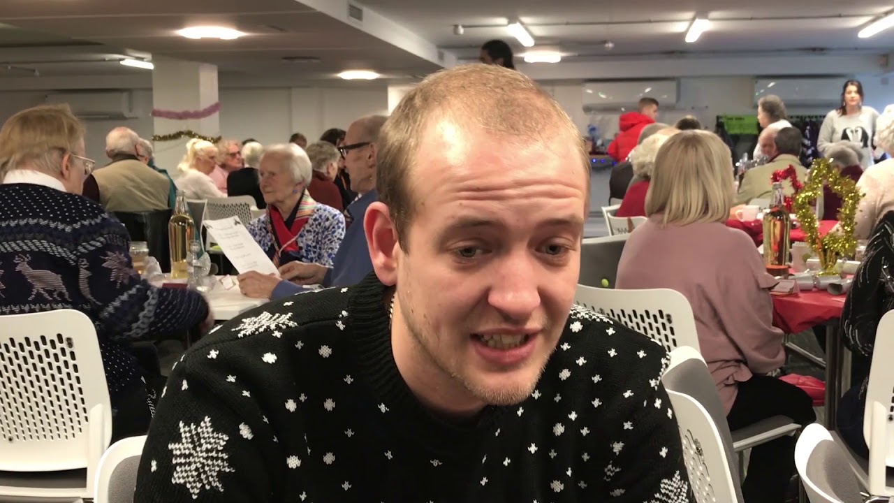 Curo's Cosy Christmas - apprentice event - YouTube