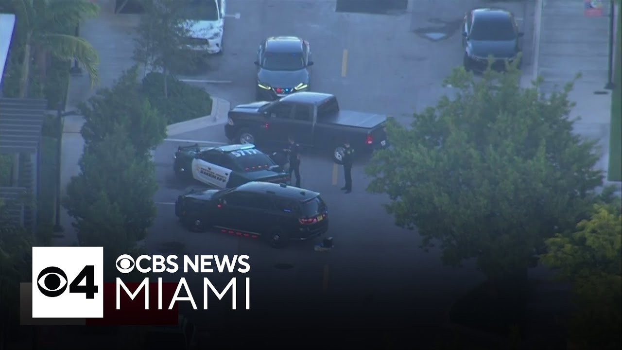 Heavy police presence as investigation unfolds in Pompano Beach - YouTube