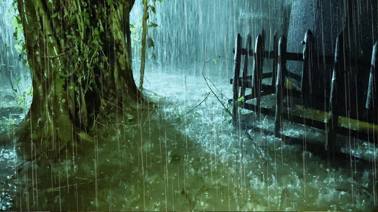 💤 Fall Asleep Easily On A Stormy Night | Heavy Rain On Puddles ...