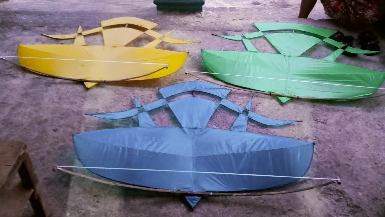 layangan sawangan garuda(flying kite tes)amazing kite..saranggola - YouTube