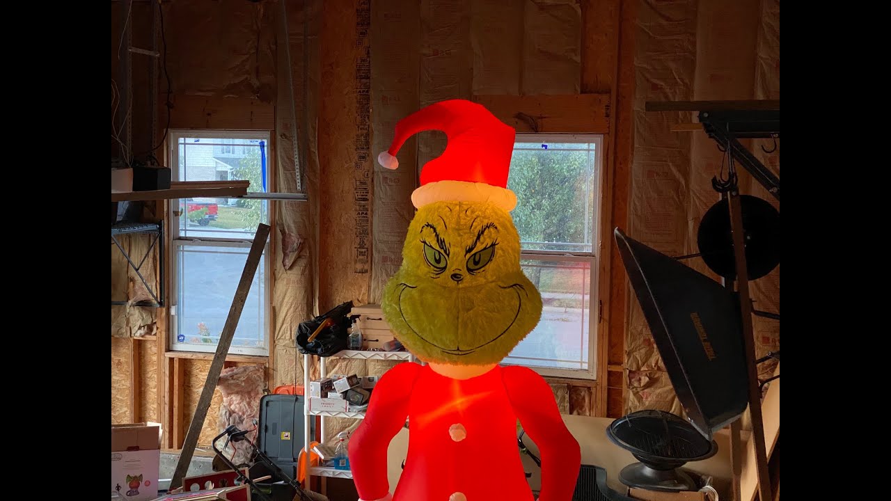 2020 Fuzzy Grinch Inflatable Home Depot Exclusive Gemmy - YouTube