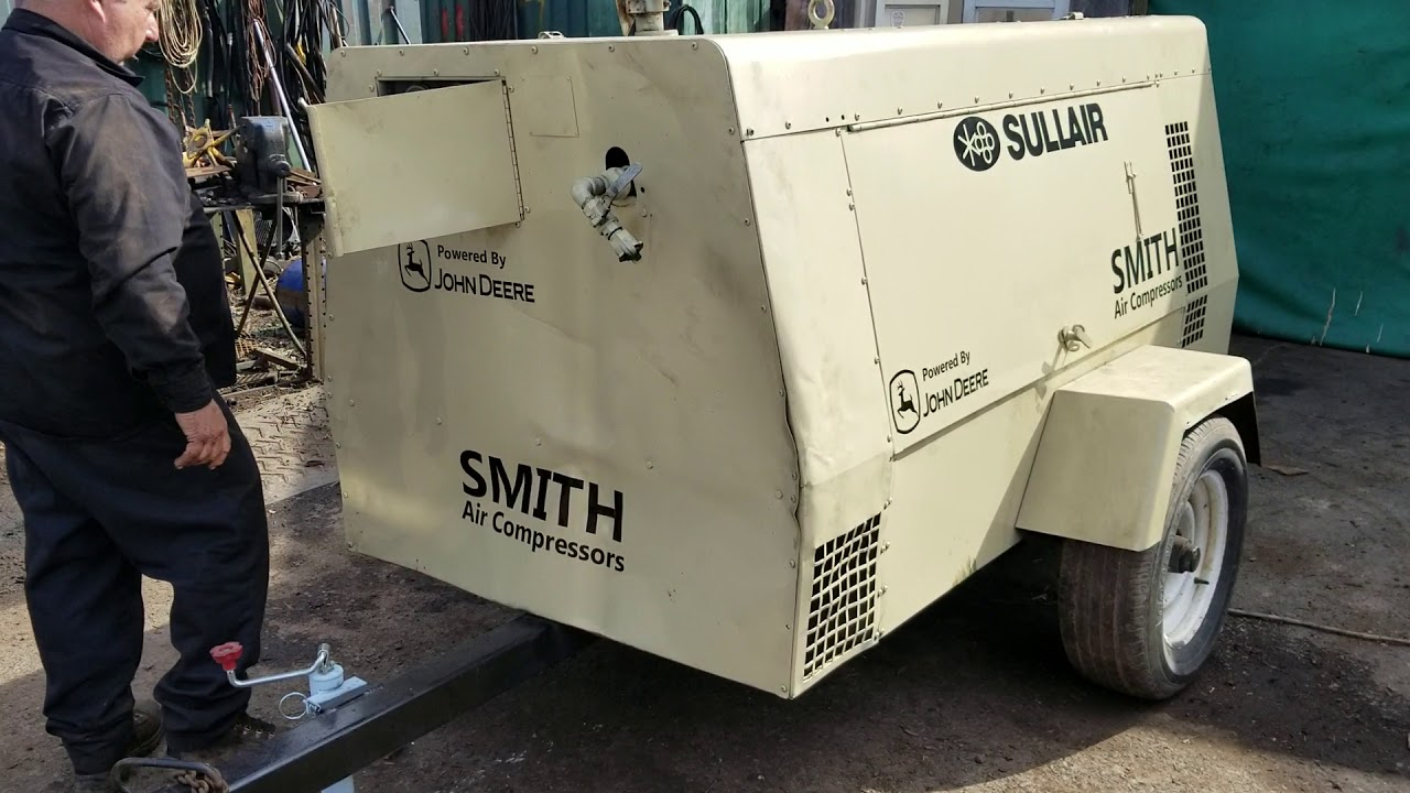Smith/Sullair powered by John Deere 185CFM diesel tow behind air ...